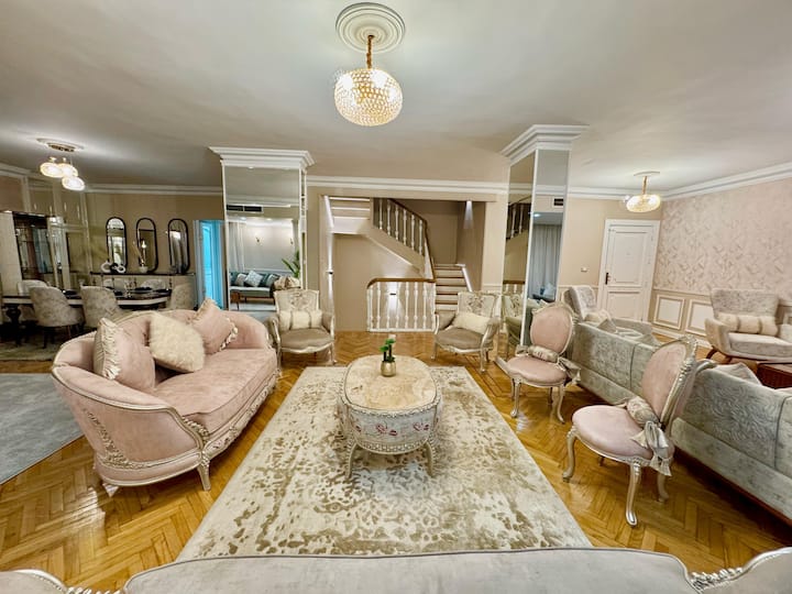 The Big Apartment In Zamalek - Cairo