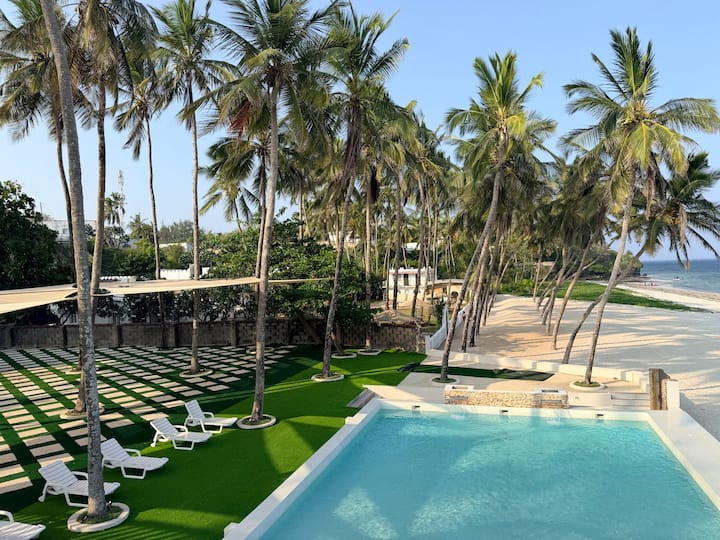 Topstays Signature; 1br Beachfront Hse In Nyali - Mombasa