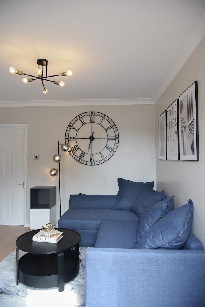 3br House In Colchester | Hot Tub | Parking - Colchester