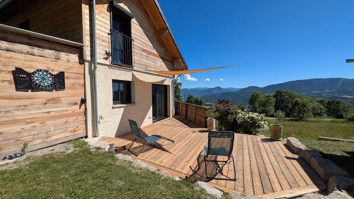Chalet Vue Lac Et Montagnes - Le Sauze-du-Lac