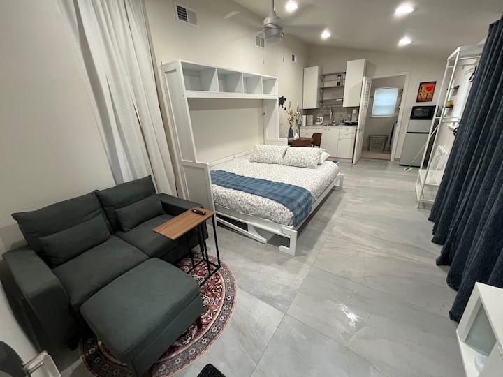 Quiet Sunny Studio With Laundry Near Princeton - Trenton, NJ