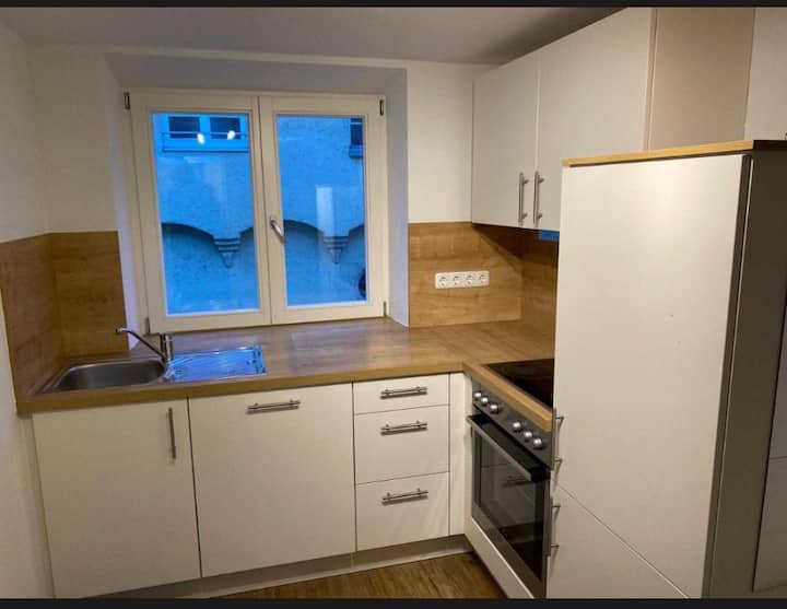 2 Zimmerwohnung Stadtmitte 39 M2
Ab 06.06 Bis 9.6. - Memmingen