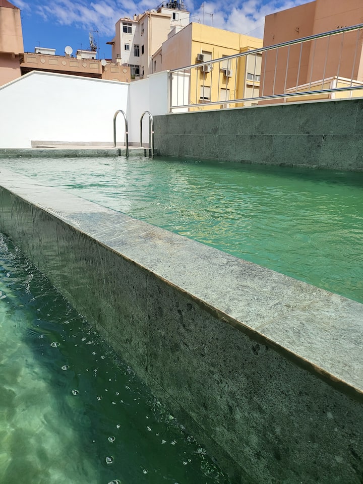 Apartamento Para Familias Junto A Playa De Huelin - Málaga