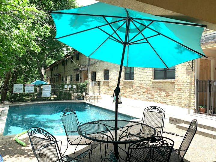 Condo In Hyde Park - Austin, Tx - Near Hospitals - Austin