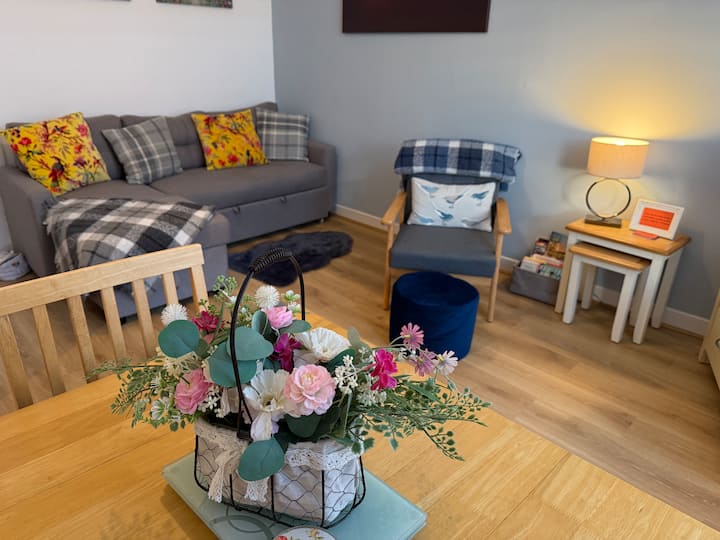 Blue Skyes
Apartment 
Largs - Largs