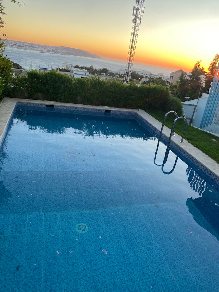 Villa 4 Chambres Avec Piscine - Tanger