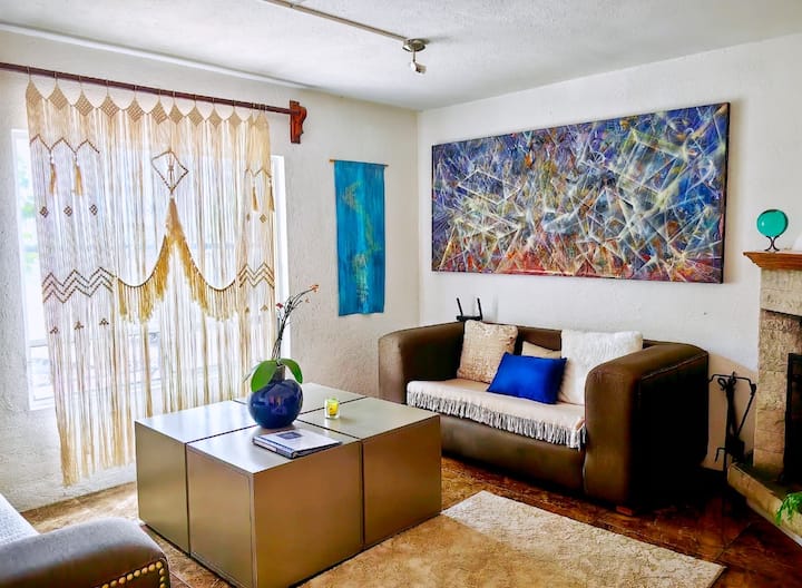 Art Sanctuary In Los Frailes W/tv, Washer & Fire - San Miguel de Allende