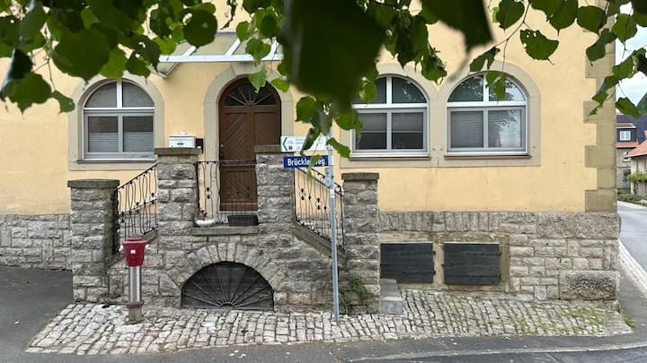 Ferienwohnung Zur Linde - Dettelbach