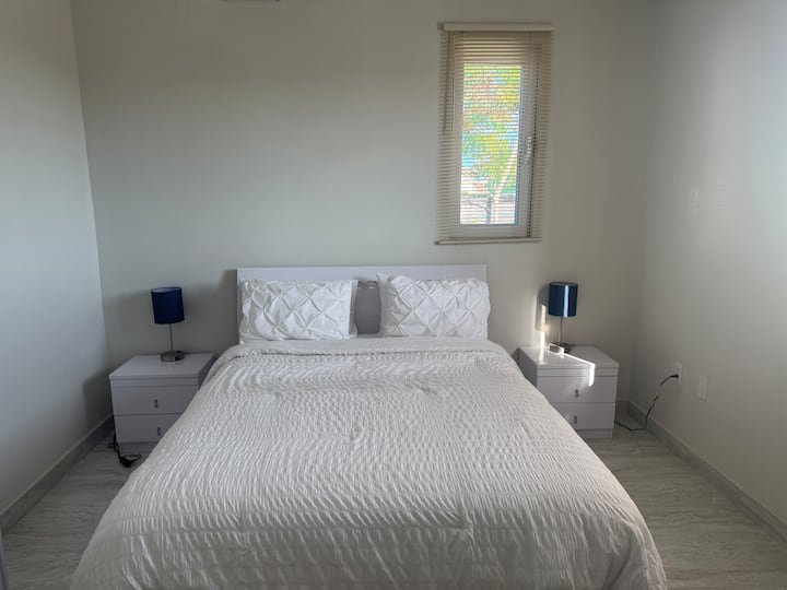 Villa Della Bush Apt 4 - Turks and Caicos Islands