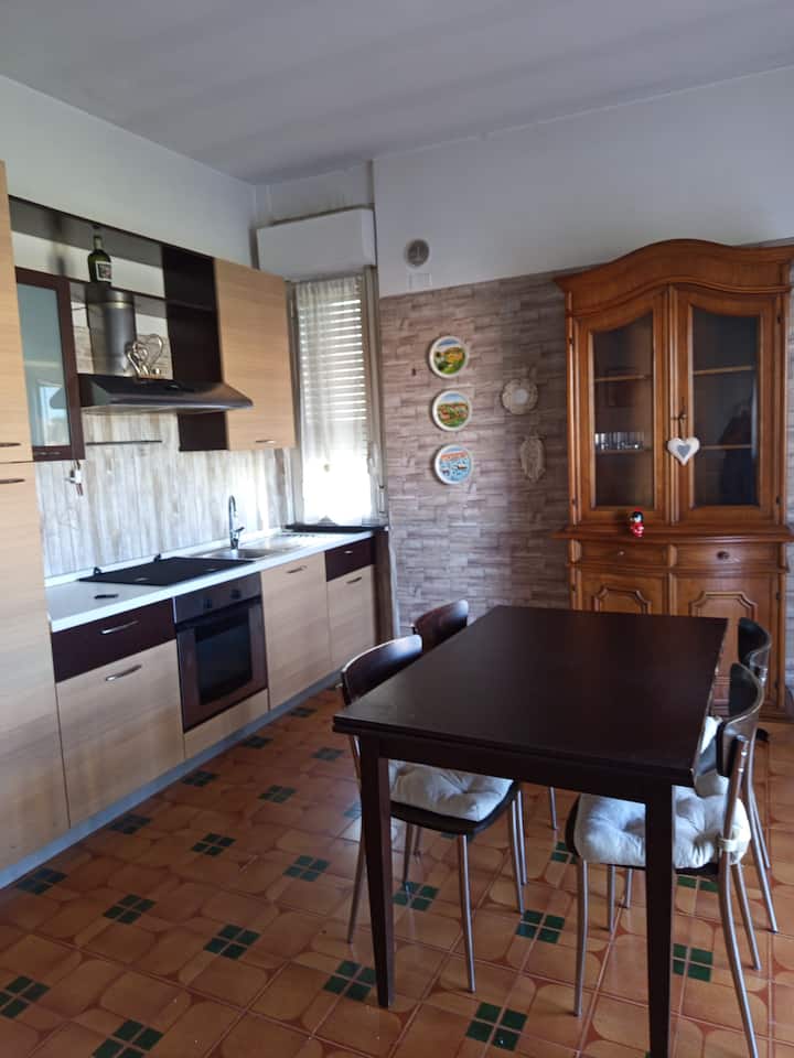 Ampio Appartamento - Andora