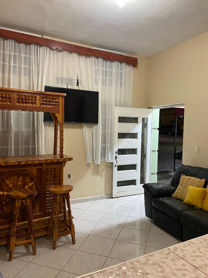 2 Departamentos Se Rentan Por Separado - Monclova