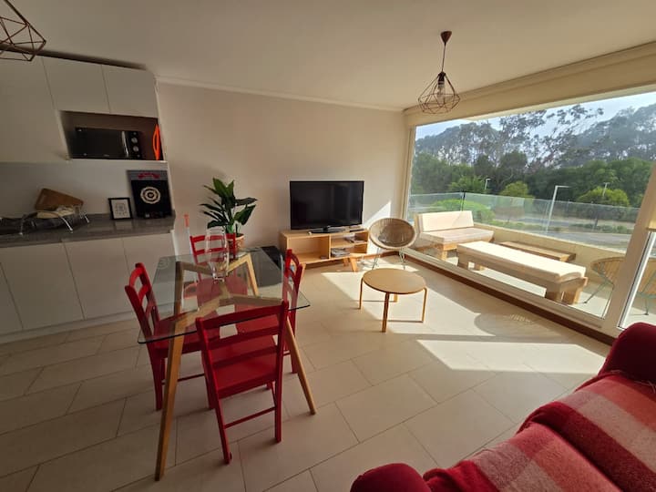 Papudo Laguna: 2 Piezas Y 2 Baños - 3° Piso - Papudo
