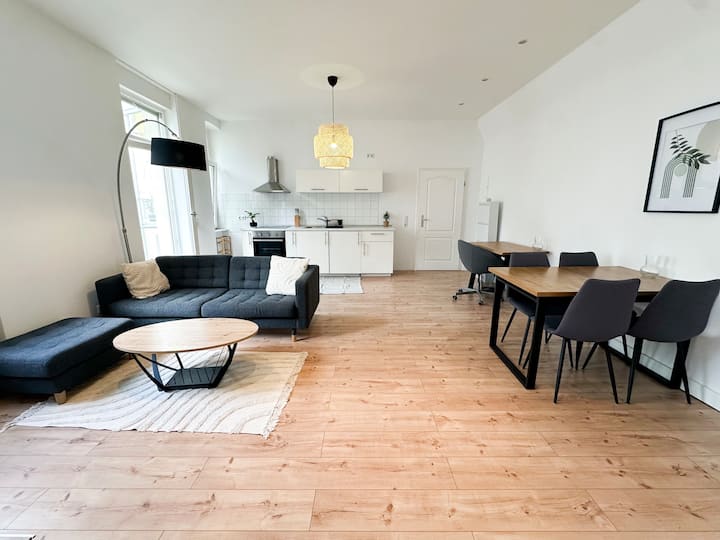 Gemütliche 2-zimmer Wohnung - Wiesbaden