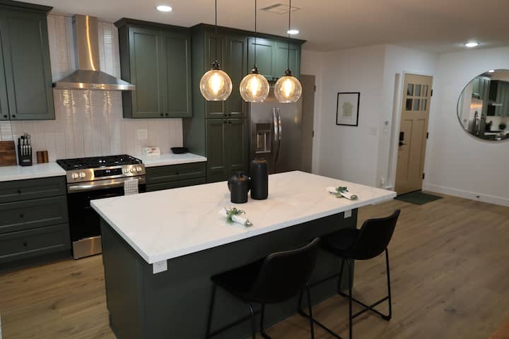 Stylish Fully Remodeled Modesto House - Modesto, CA