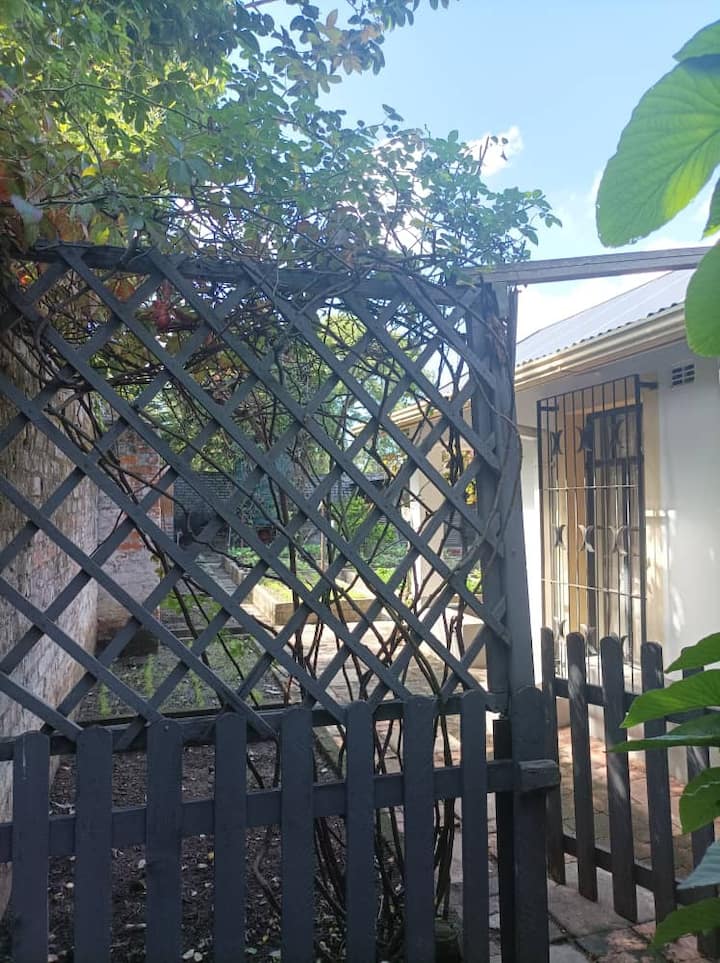 Pinepath Villa - Zimbabwe