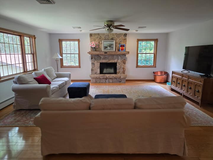 Deer Mountain Retreat - Main Township
