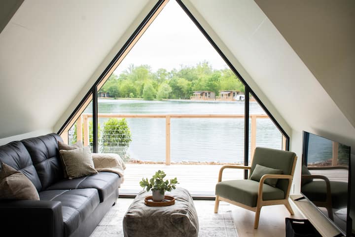 Waterfront A-frame Studio At Red Run - Site 140 - Denver, PA