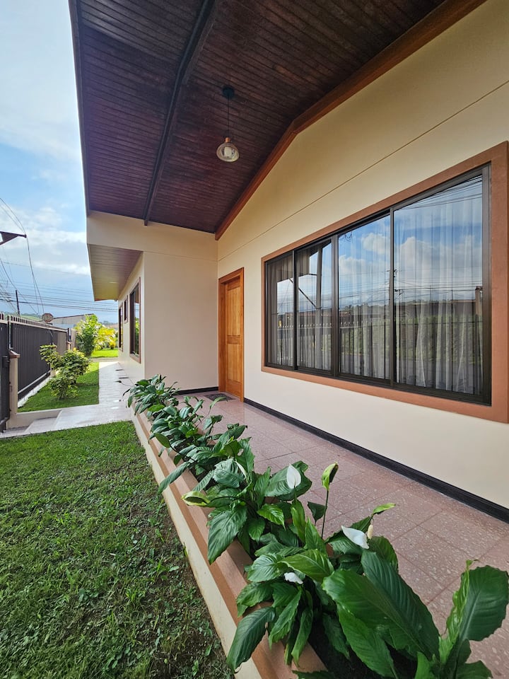 Casa Pura Vida - Quesada