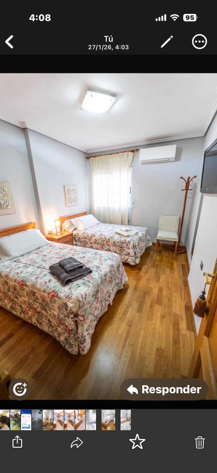 Apartamento Entero,precioso Con Vista Playa, Wifi - Valencia