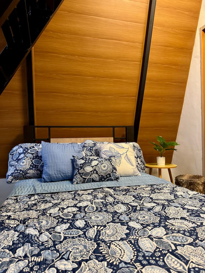 R-3j’s Cabin A - Maragondon