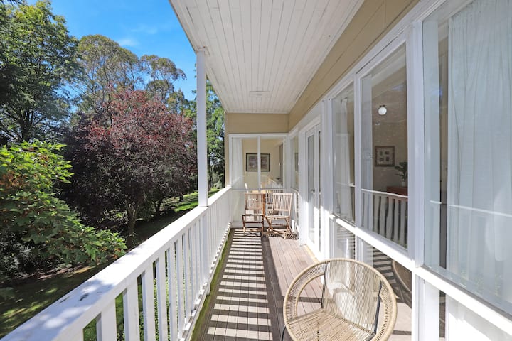 Ross Cottage - Oberon