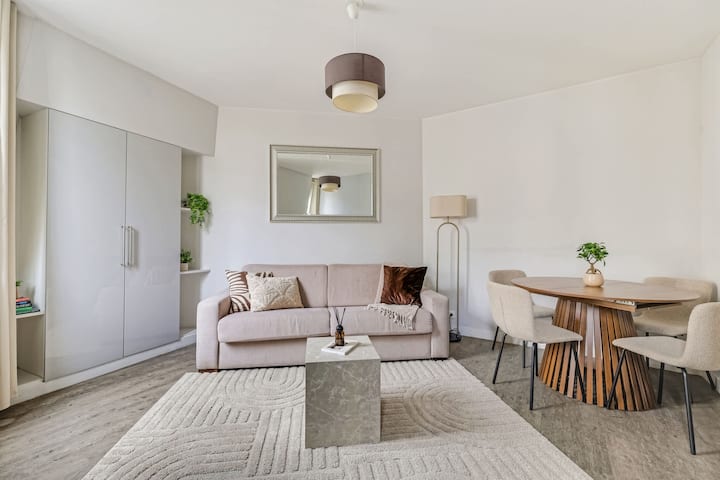 Luminous Apartment - Paris