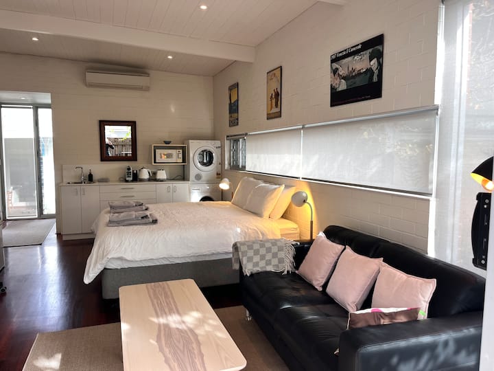 Fig Tree Lane Studio - Cottesloe