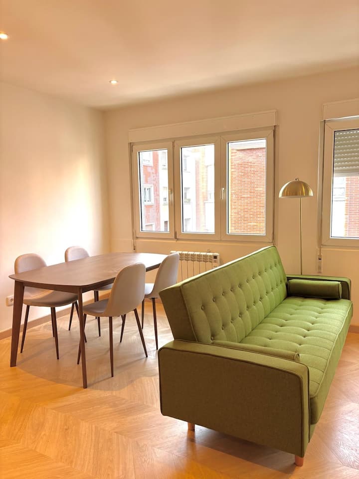 Piso En El Centro De Gijón - Gijón