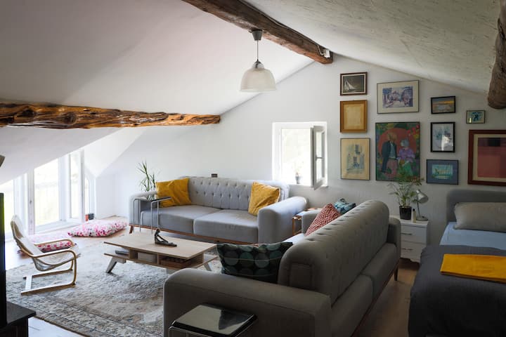 Dedegöl Manzaralı Sakin Köy Evi - Afyonkarahisar