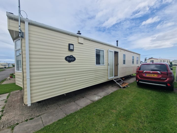 Little Place In Wales - Towyn