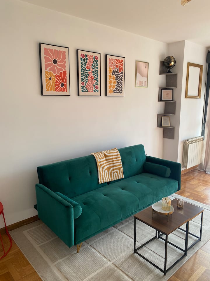 Apartamento En Figueras - Castropol
