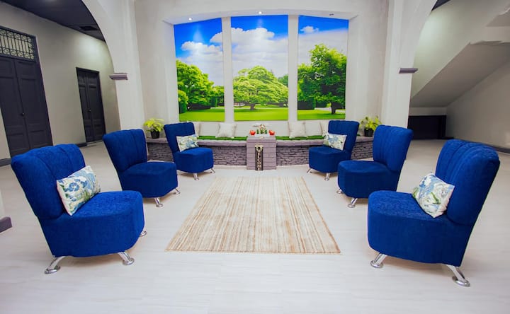 Shared Bedrooms Up To 16 - San Salvador