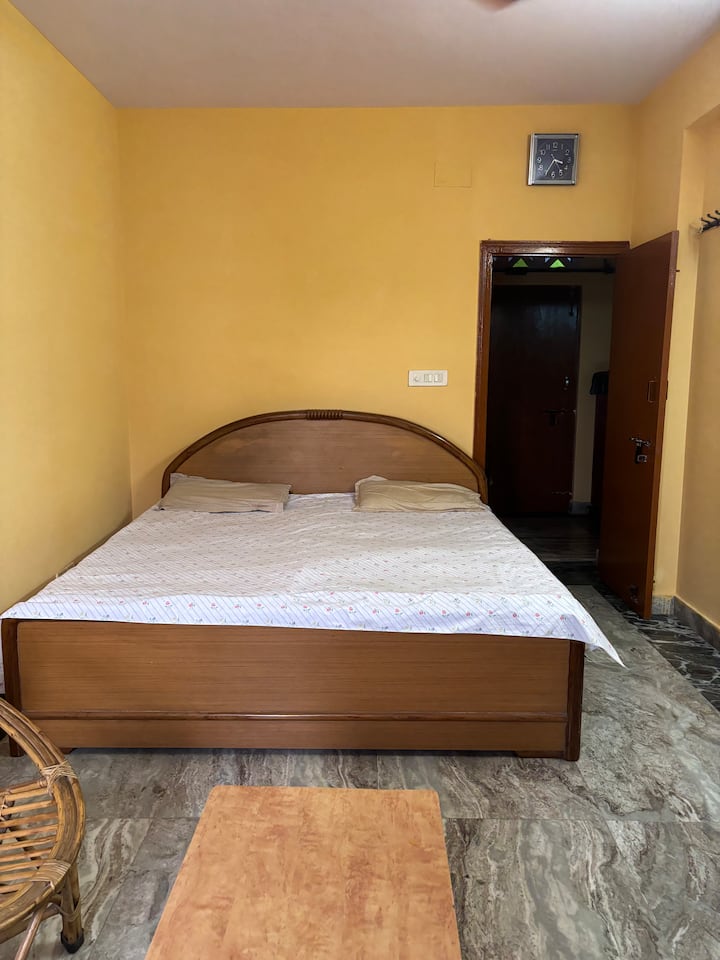 Highway-front 2bhk | Prime Spot - Haridwar
