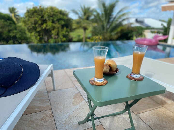 Villa Flo - Piscine à Débordement, Carbet - Guadeloupe