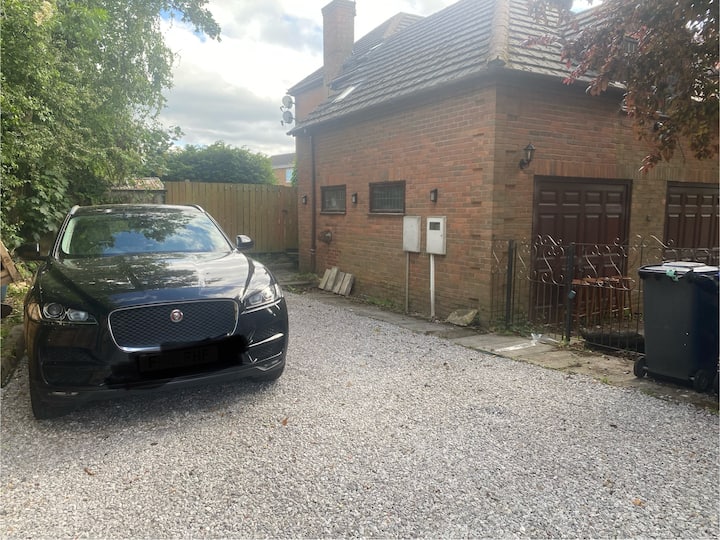 Small 2 Bed Flat - Sheffield