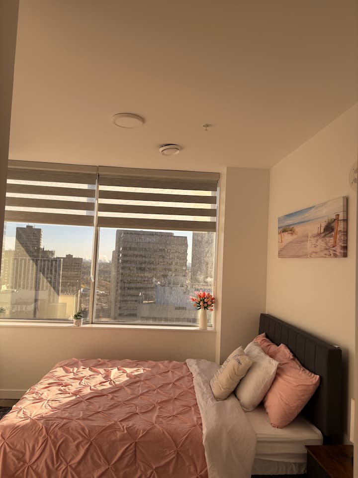 Cozy One Bedroom Apartment - Edmonton
