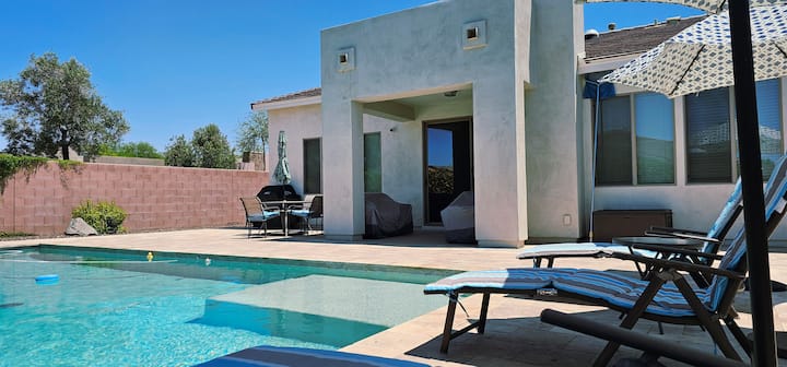 New! Saguaro Sanctuary - Private Heated Pool! - Gilbert, AZ
