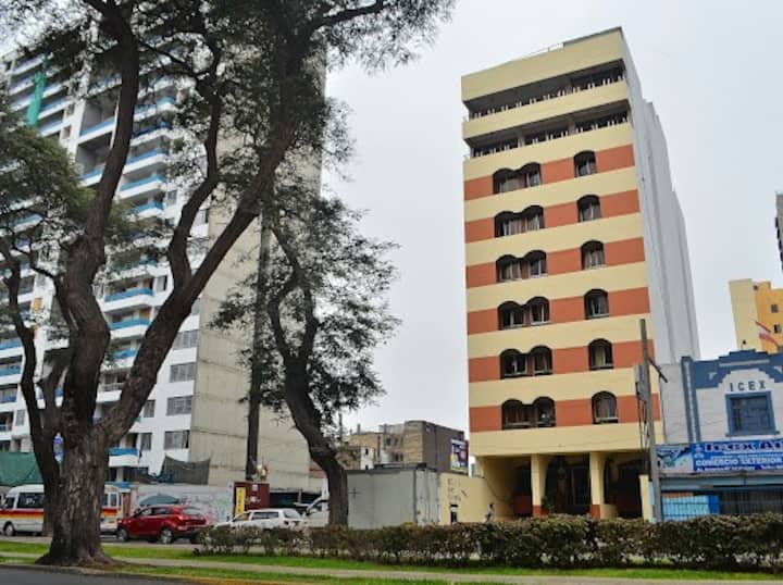 Ambiente Tranquilo Y Familiar. - Lima