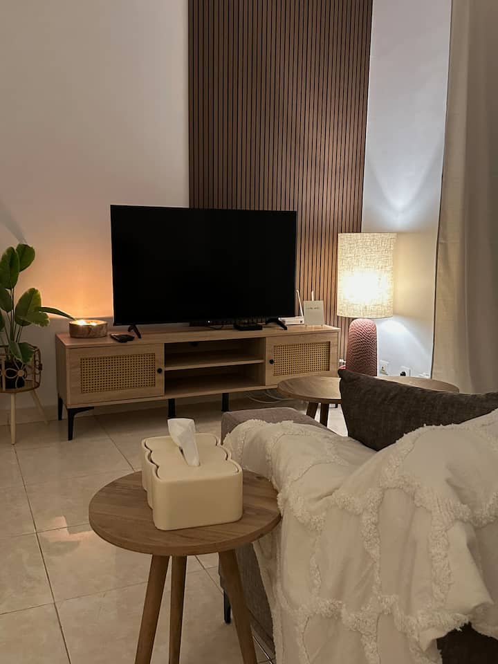 Studio Américain Cosy & Terrasse - Côte d'Ivoire