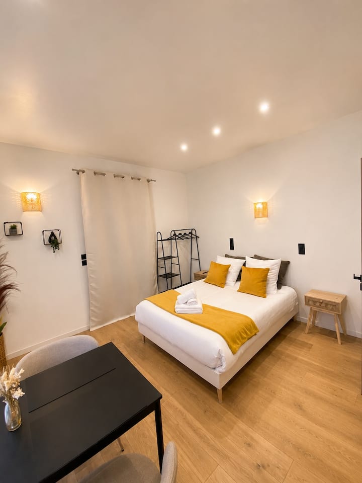 Le Cocon D’oberthur – Centre & Thabor à Pied - Cesson-Sévigné