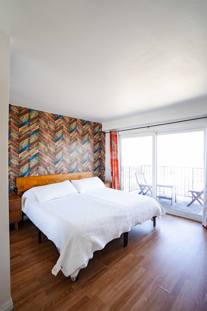 Stylish King Suite • Bay View • Near Downtown Sd - Chula Vista, CA