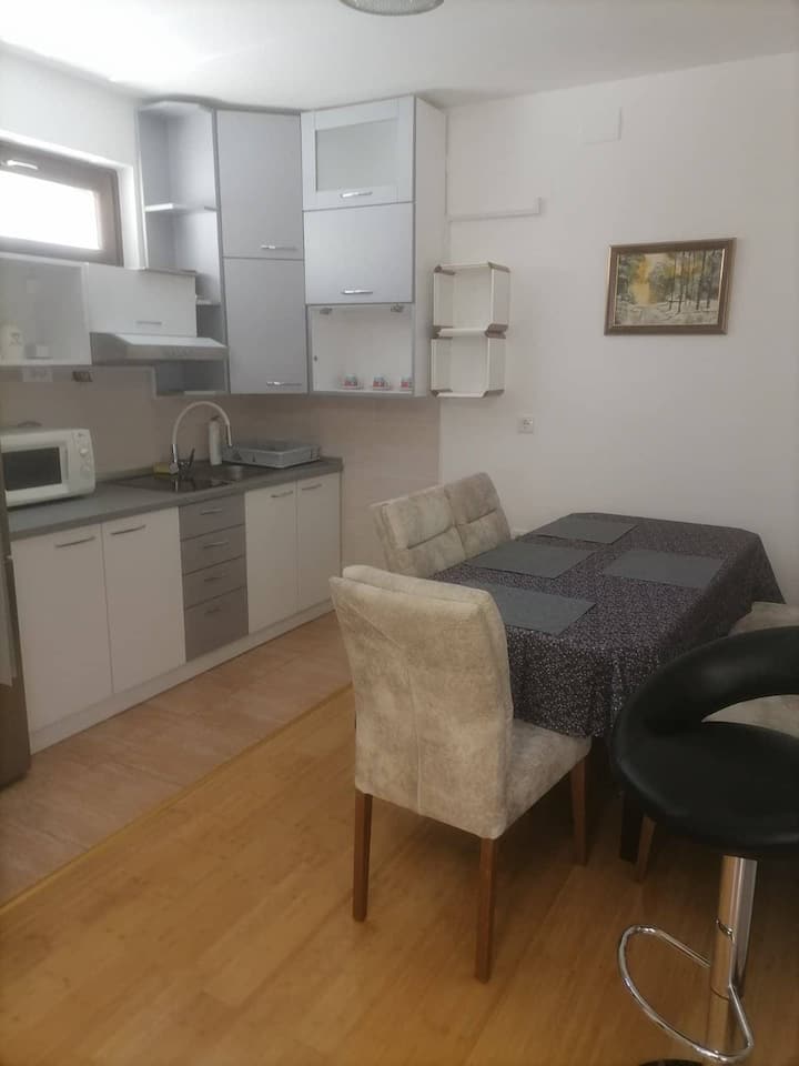 Komfor, Pogled I Tišina Zlatibor - Zlatibor