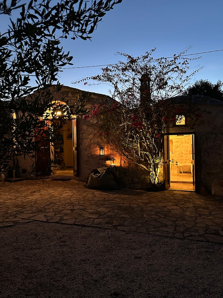 Trullo Mit Meerblick Bei Ostuni - Carovigno