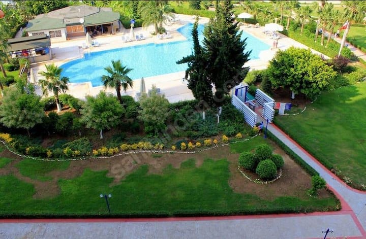 Liparis 5 Tatil Sitesi Eşyalı - Mersin