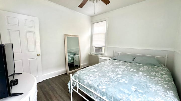 Private Room Quiet Home Near Nyc - Elizabeth, NJ