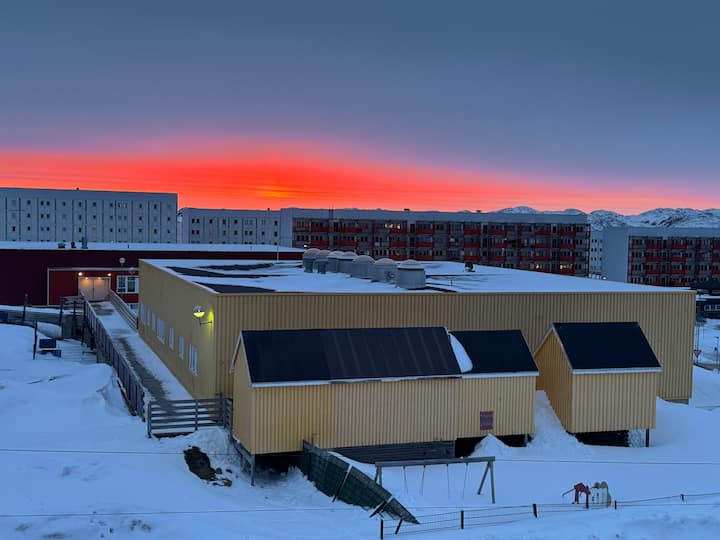 Centrally Located Room With Nice View - Greenland