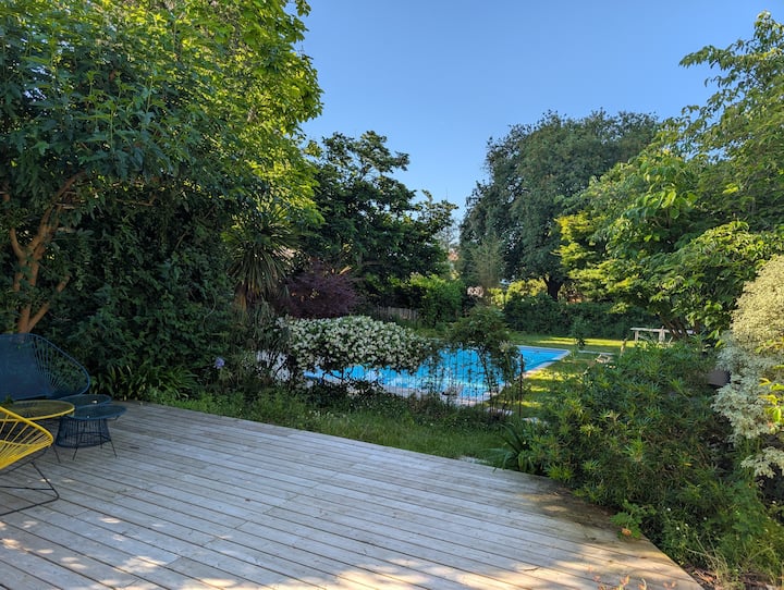 Maison Grand Jardin Et Piscine - Bordeaux