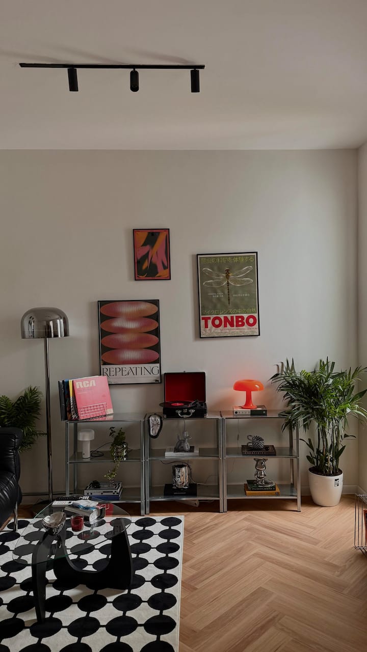 Art-inspired Studio With Garden | Self Check-in - Riyadh