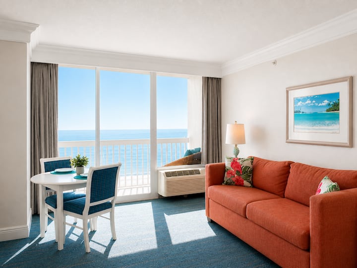 The Inlet | Oceanfront 1br | Private Balcony - Daytona Beach