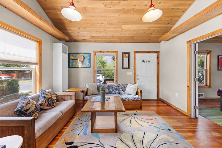 Cozy Midtown Reno Stay • Walk To Food & Bars - Atlantis Casino Resort Spa